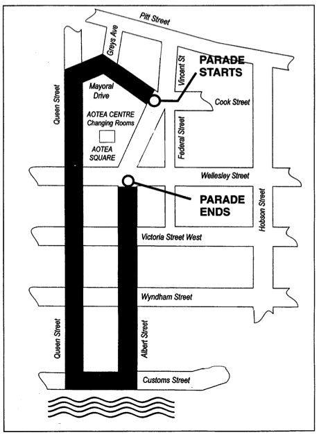 Queen Street and the Santa Parade - Greater Auckland