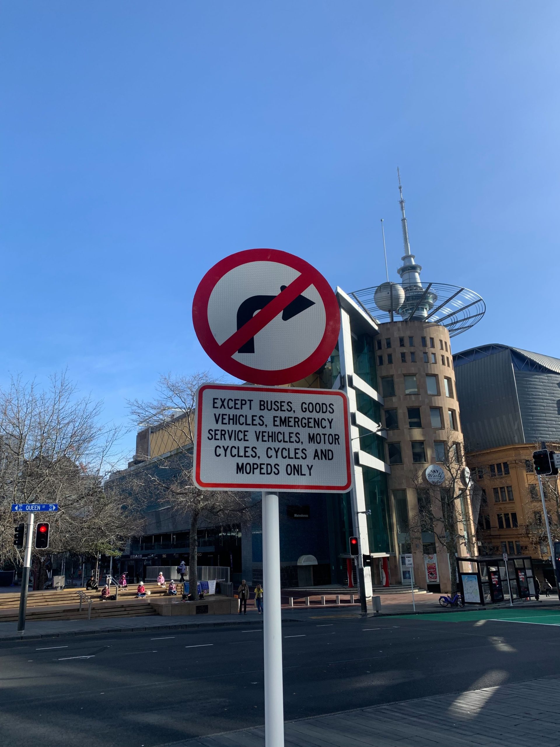 Getting [some] cars out of [part of] Queen Street - Greater Auckland
